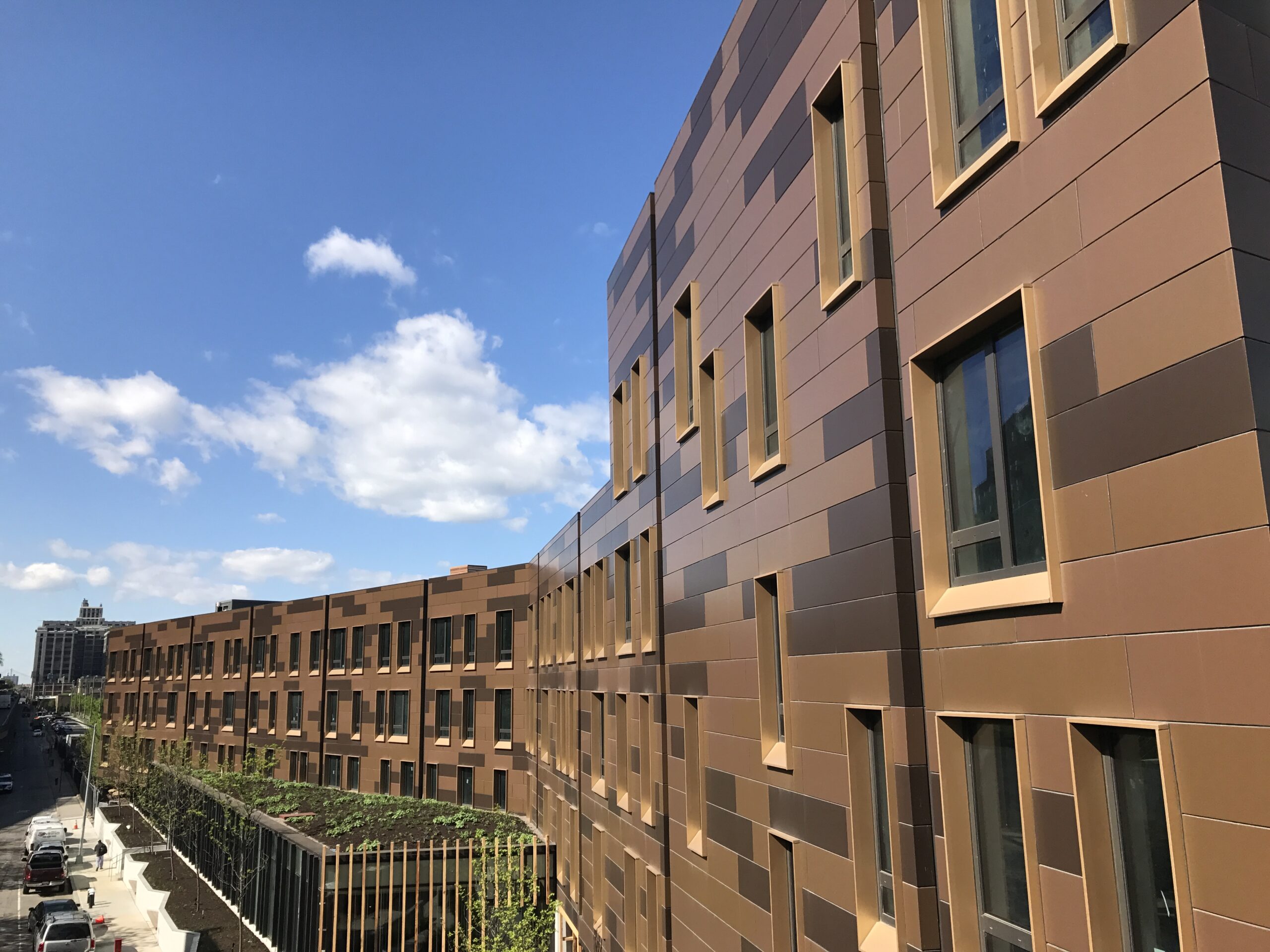 1 Hotel and Pierhouse